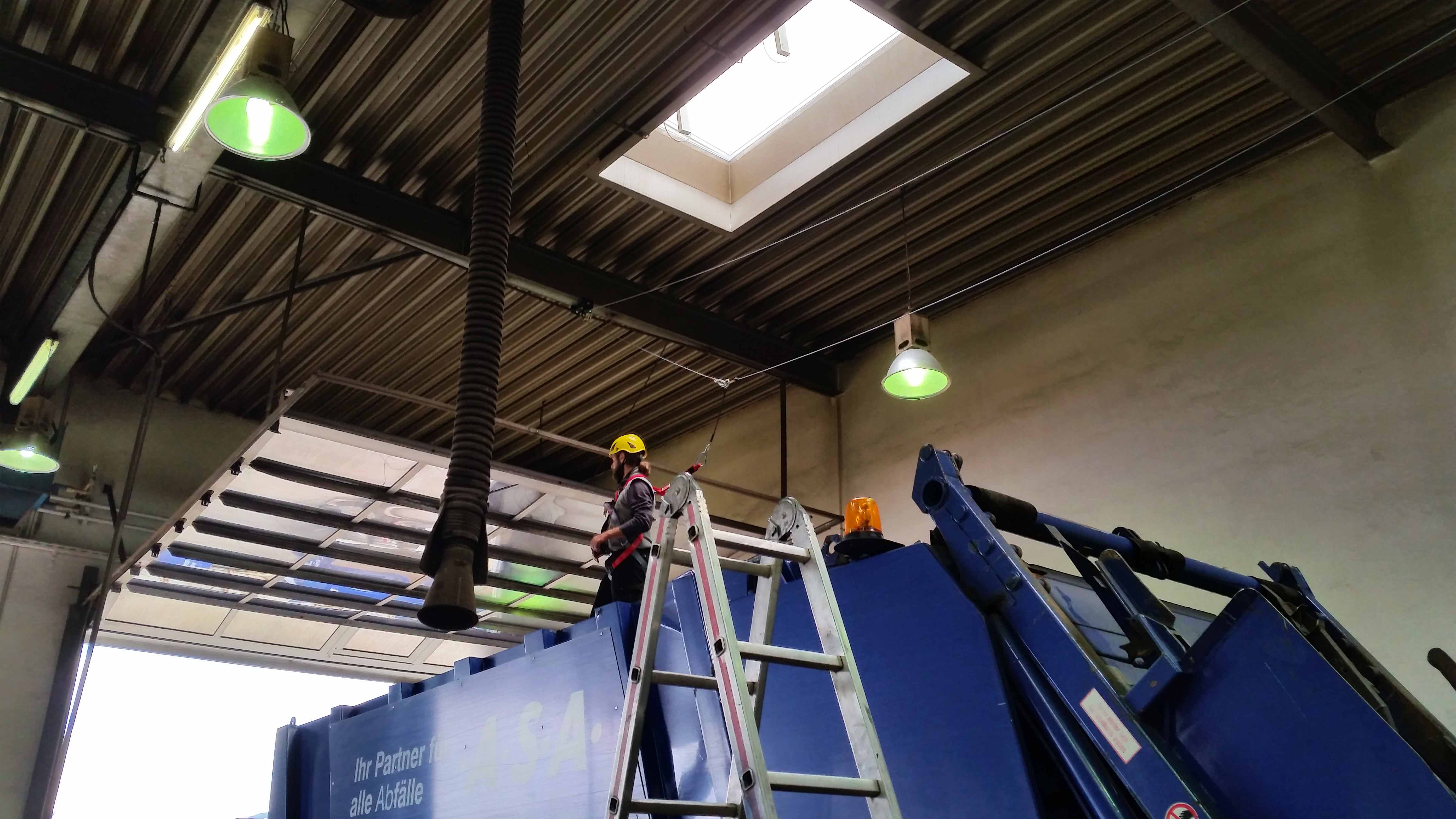 Aktuelles / T-Line Safety System - safety